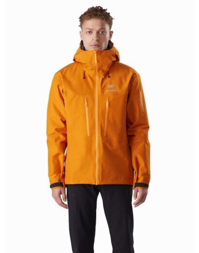 What to Look for in a Tech Jacket? + Our Top Picks | Dapper Confidential