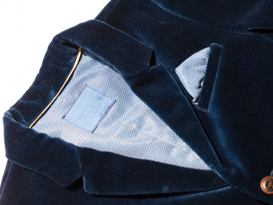 9 Best Men's Smoking Jackets: Classy, Timeless & Stylish | Dapper ...