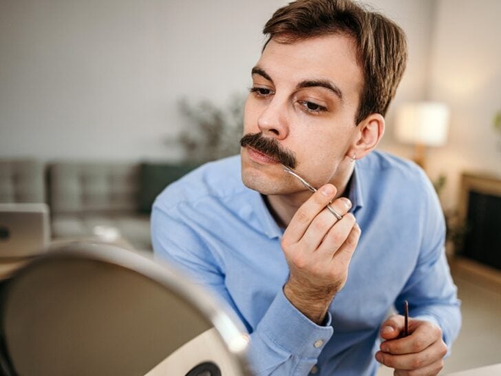 How to Shave a Mustache Like a Pro - A Step-by-Step Guide | Dapper ...