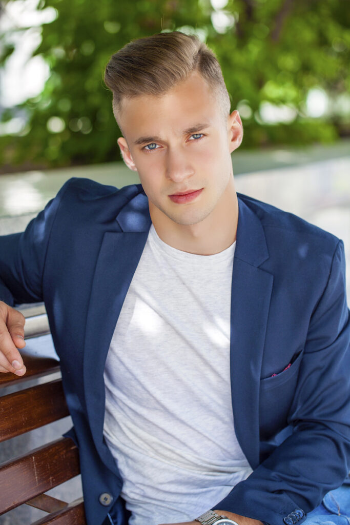 11 Long Top & Short Sides Haircuts: Unleash Your New Style | Dapper ...